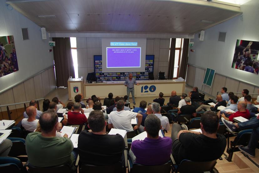 Al via a Coverciano le lezioni del corso per allenatore professionista ...